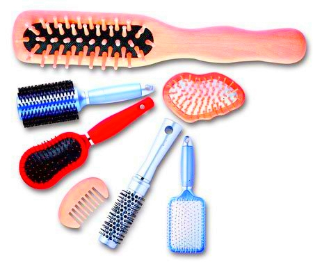 The nylon filament of the comb - Metal brush